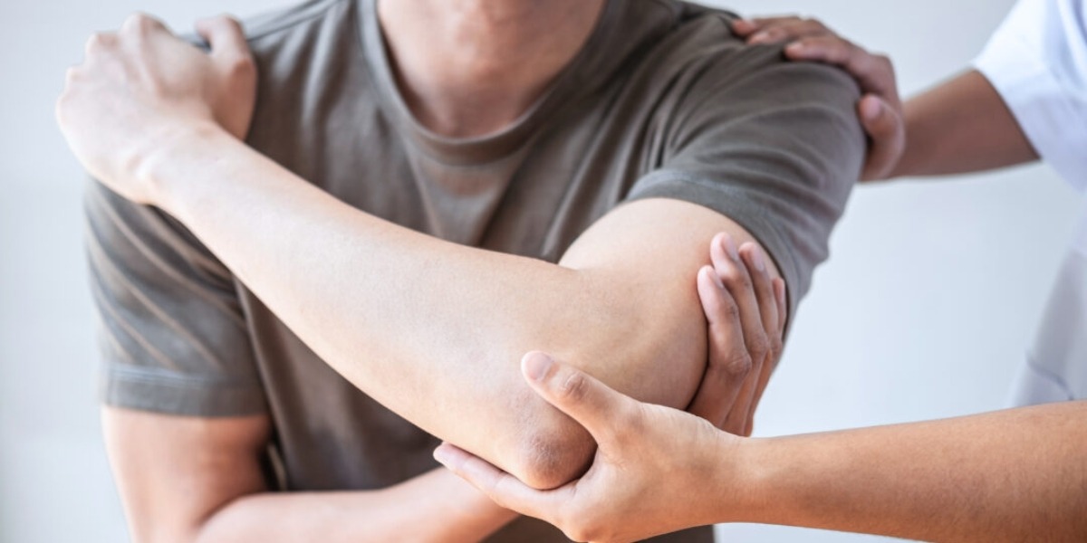 Why Does Joint Pain Increase in Winter? - Dr. Vinil Shinde